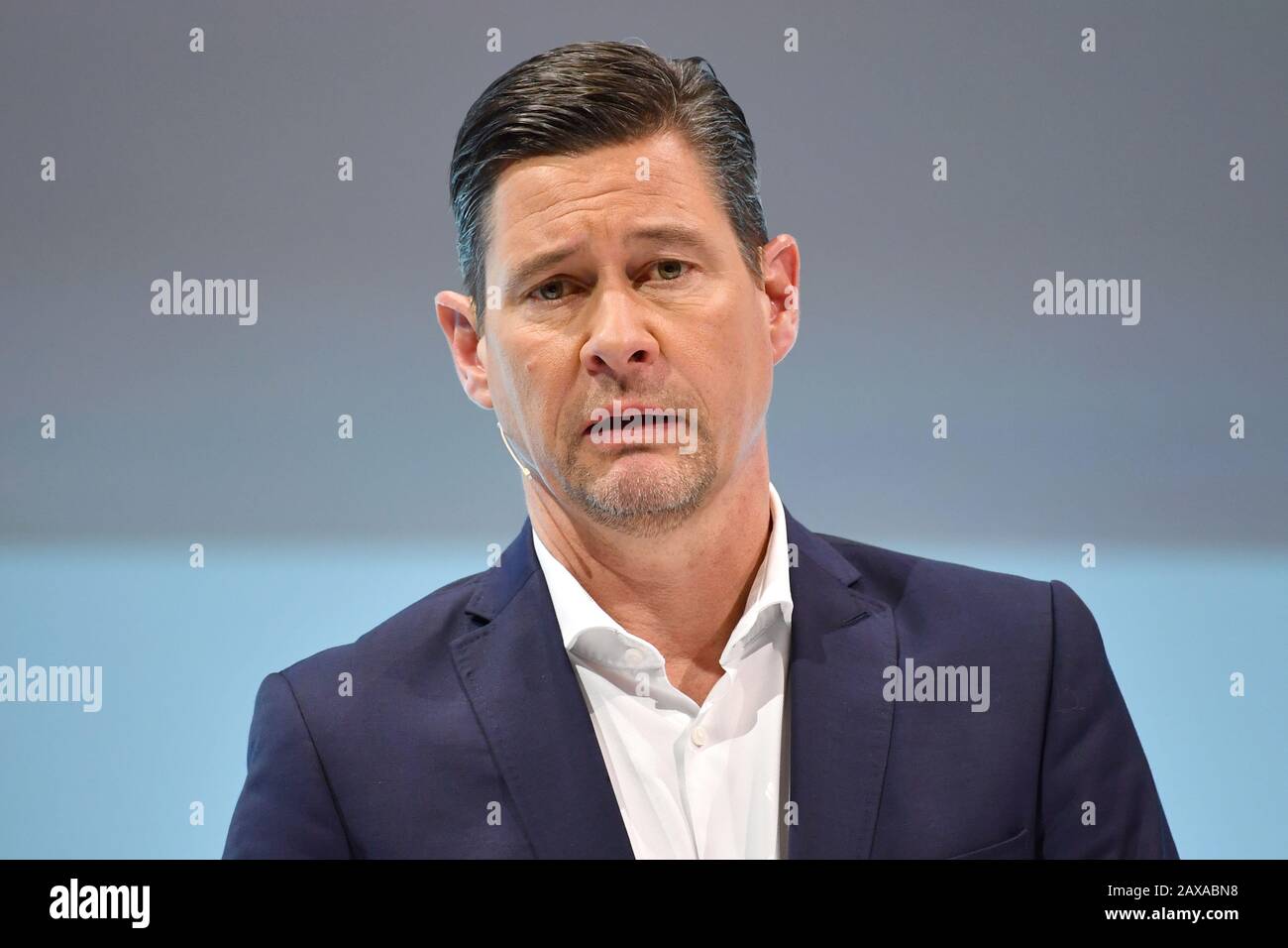 Controlling daimler hi-res stock photography and images - Alamy