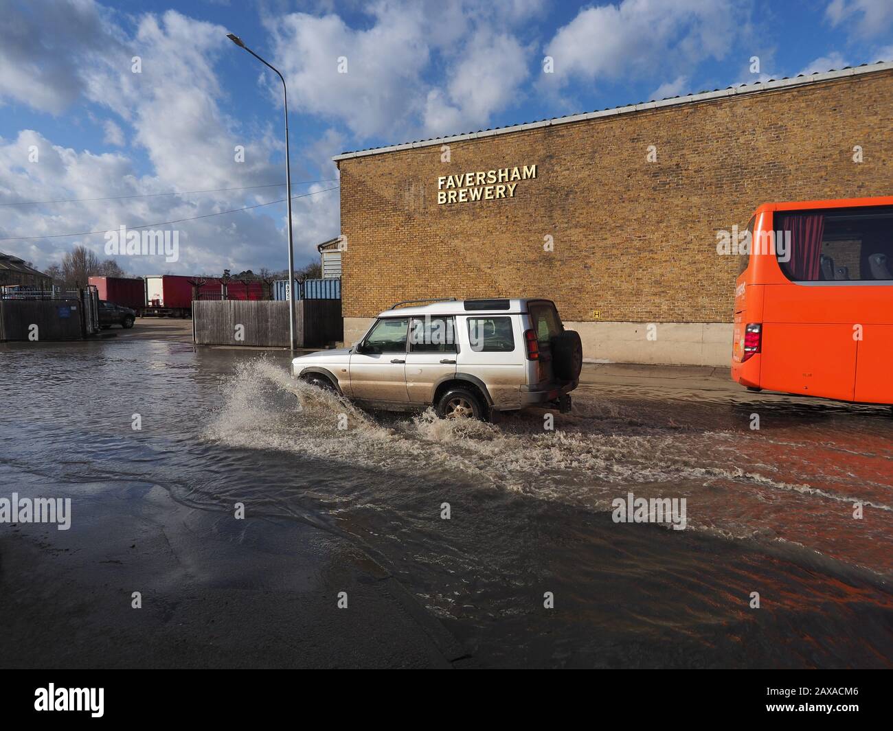 Faversham, Kent, UK. 11th Feb, 2020. Flooding in Faversham, Kent this afternoon due to a tidal ...