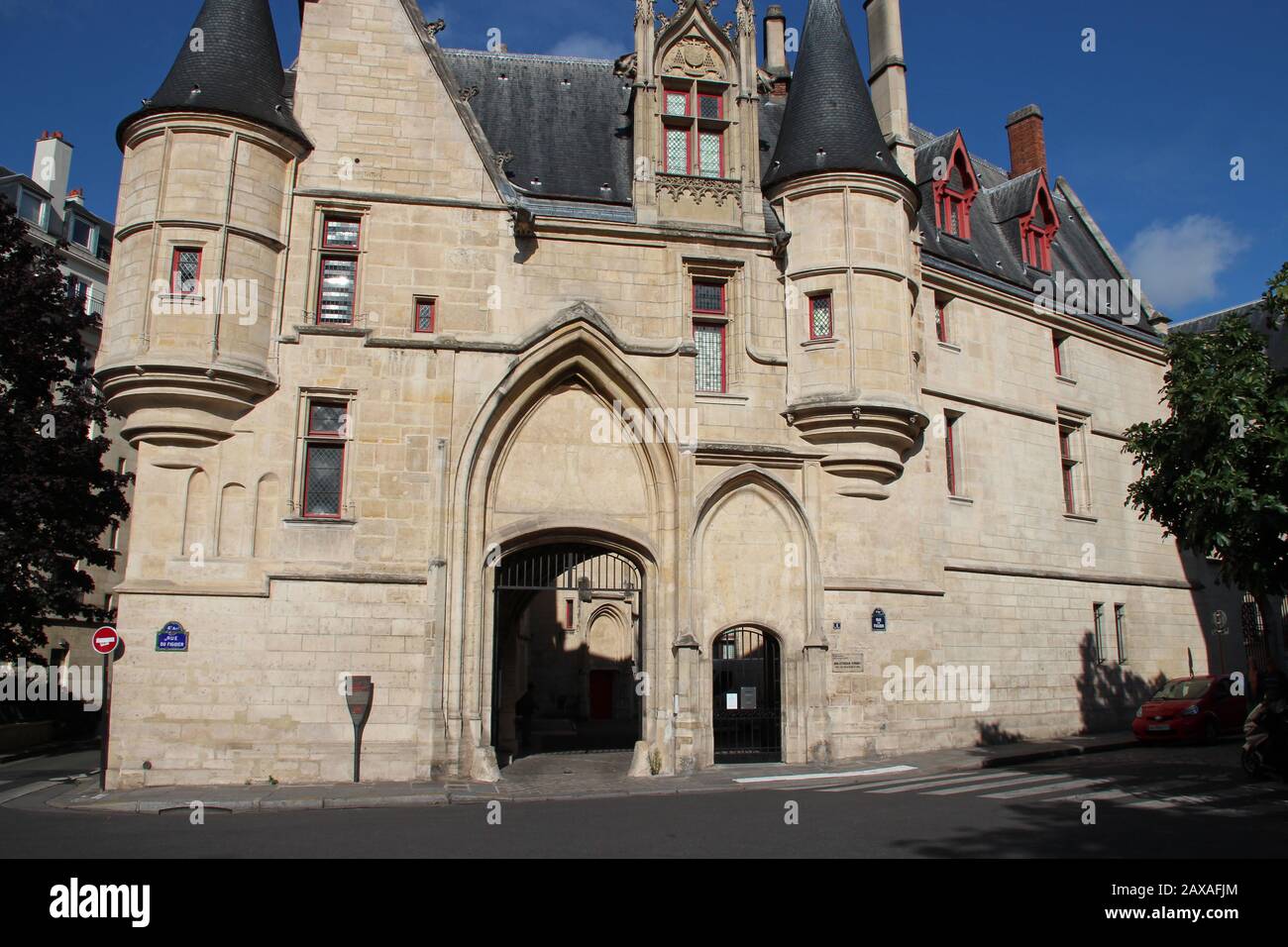 sens mansion in paris (france Stock Photo - Alamy