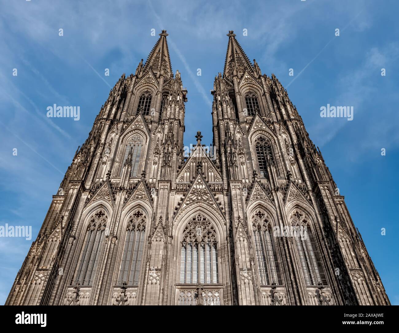 Gothic Cathedral Church of Saint Peter in Cologne, Germany on a sunny ...