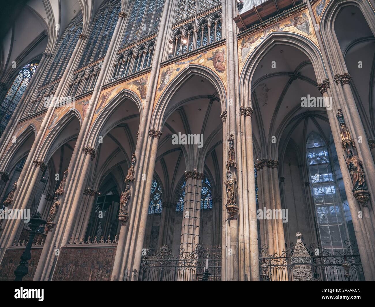 Köln dom altar hi-res stock photography and images - Alamy