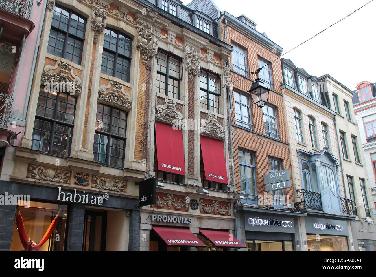 street, houses and flat buildings in lille (france Stock Photo - Alamy