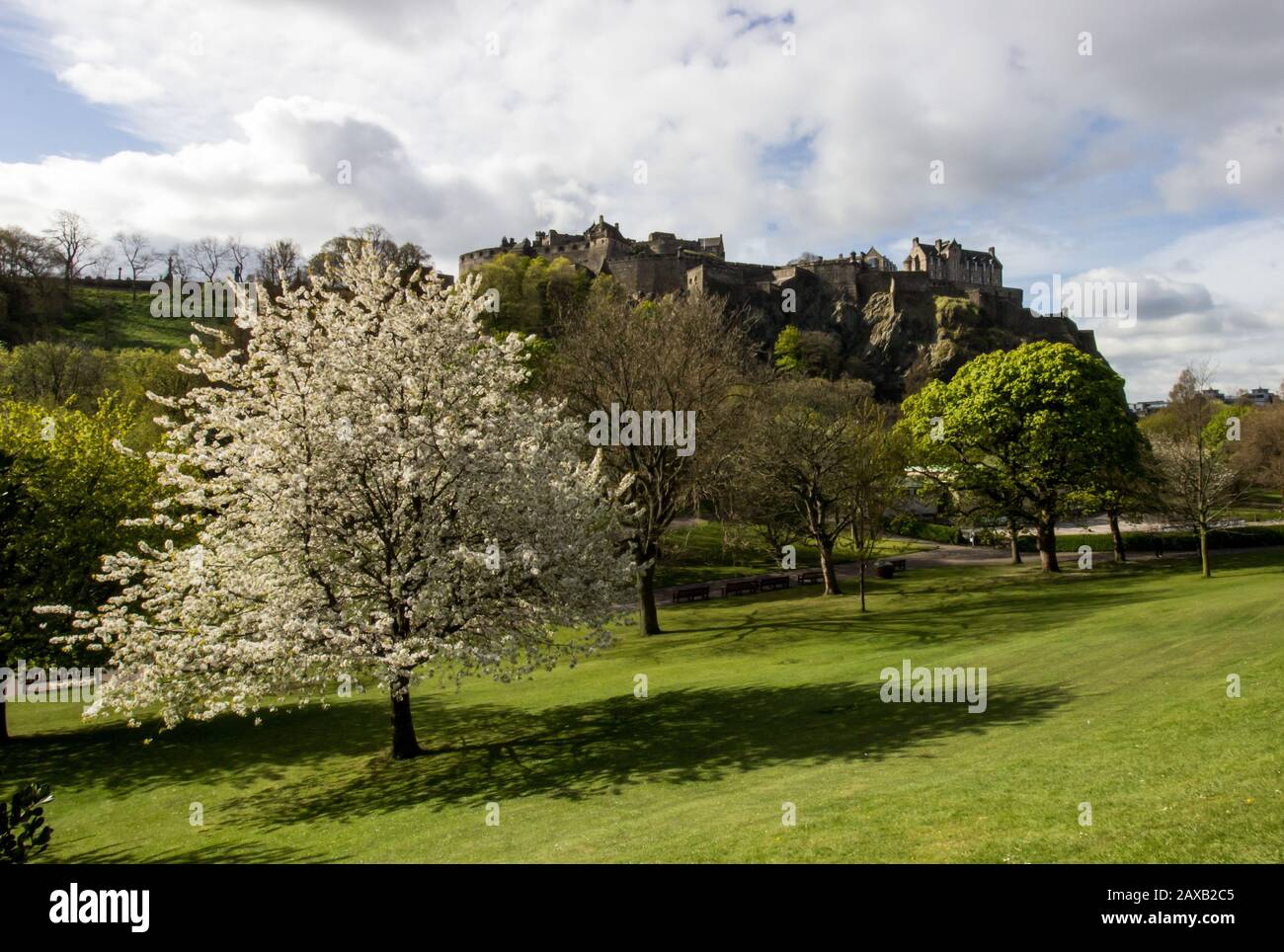 Edinburg spring hi-res stock photography and images - Alamy