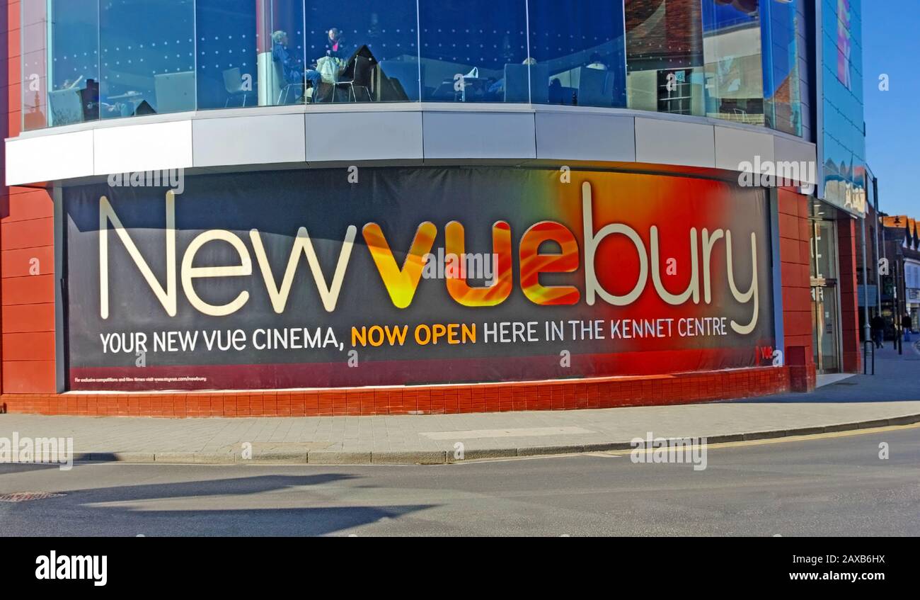 Newbury, Berkshire, Cinema Sign Stock Photo - Alamy