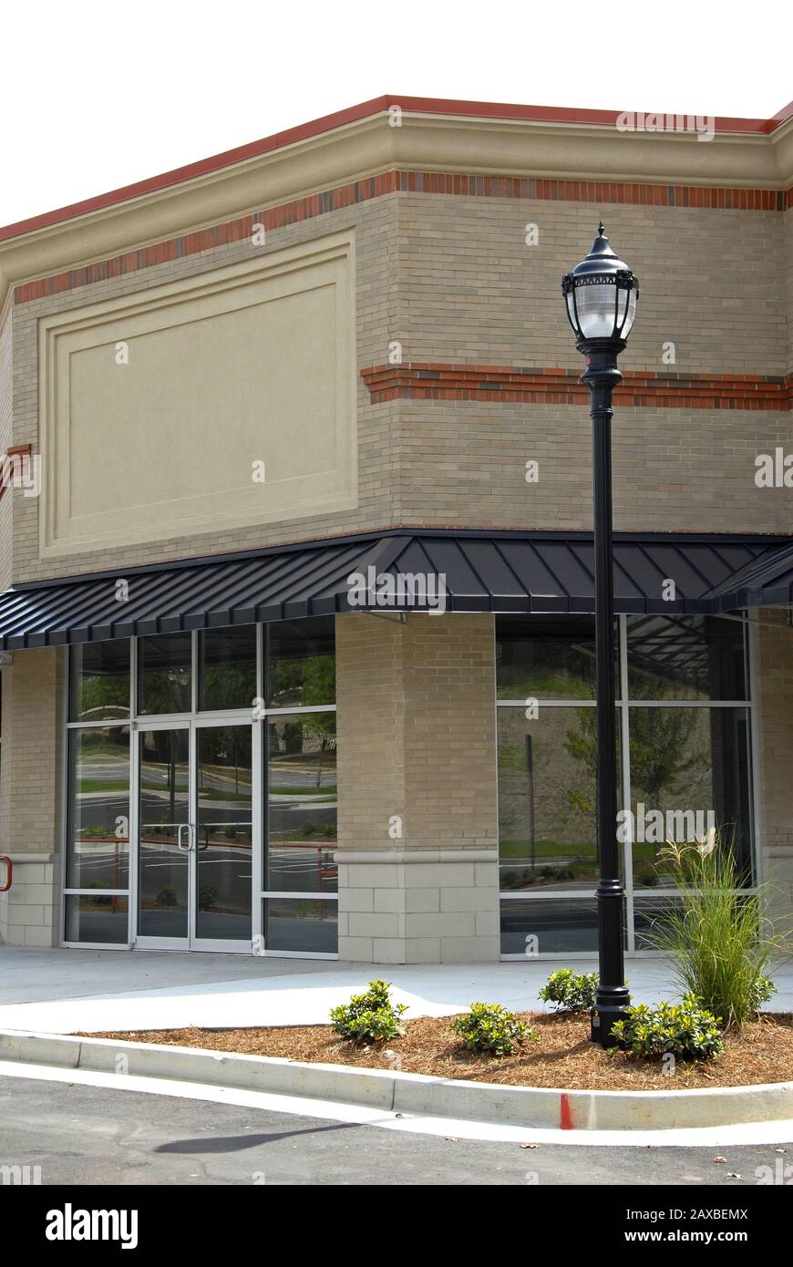 Commercial Building with Office and Retail Space Stock Photo - Alamy