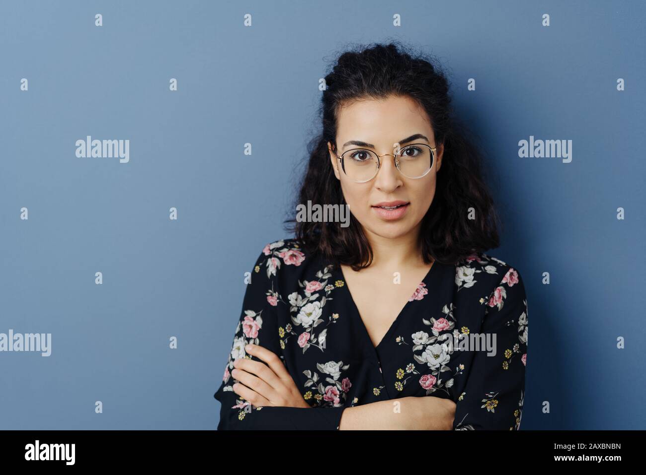 Woman with questioning expression hi-res stock photography and images ...