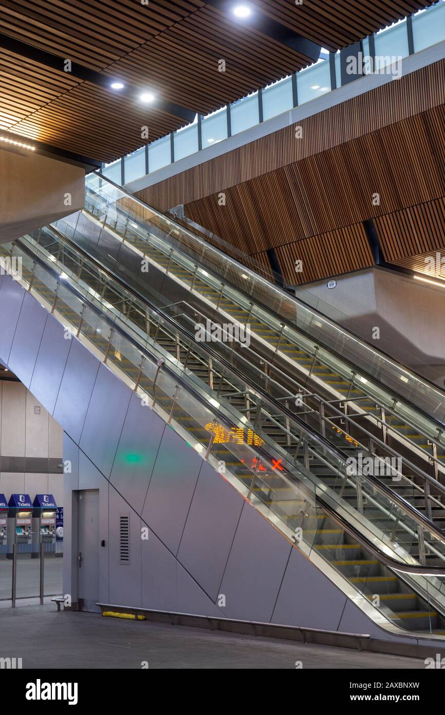 Bridge railway hi-res stock photography and images - Alamy