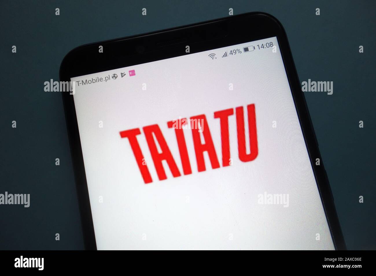 TaTaTu (TTU) logo on smartphone Stock Photo - Alamy