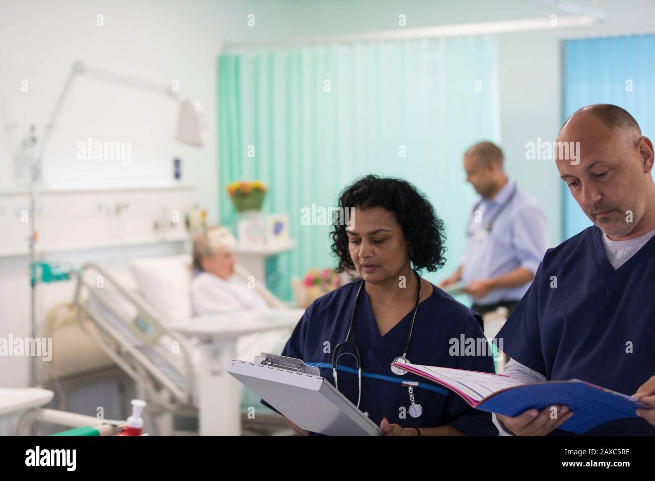 Medical charts hi-res stock photography and images - Alamy