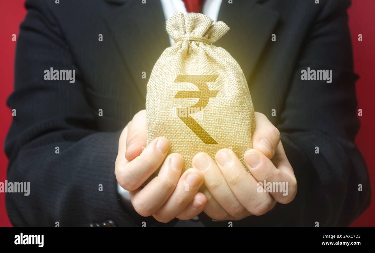 Indian economics hi-res stock photography and images - Alamy