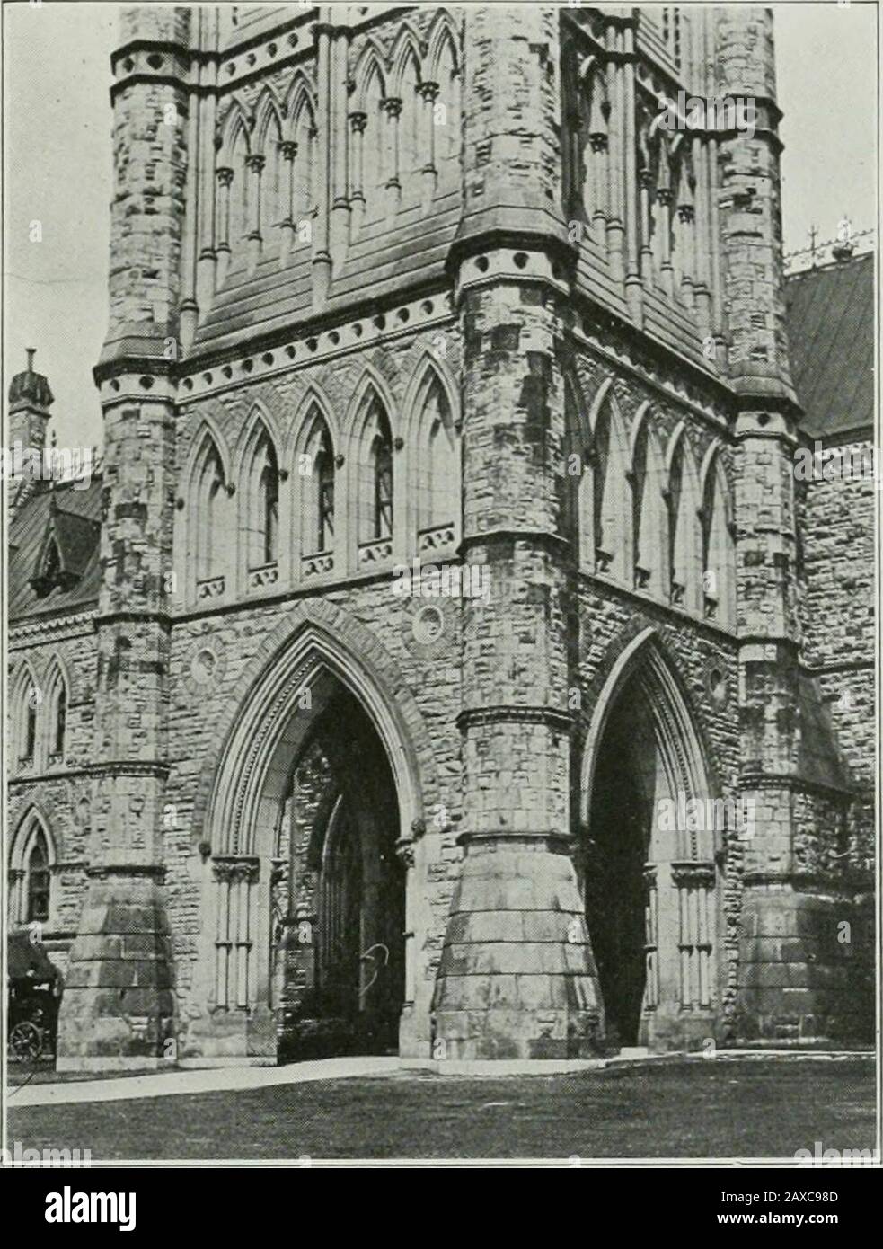 Canada museum main entrance hi-res stock photography and images - Alamy