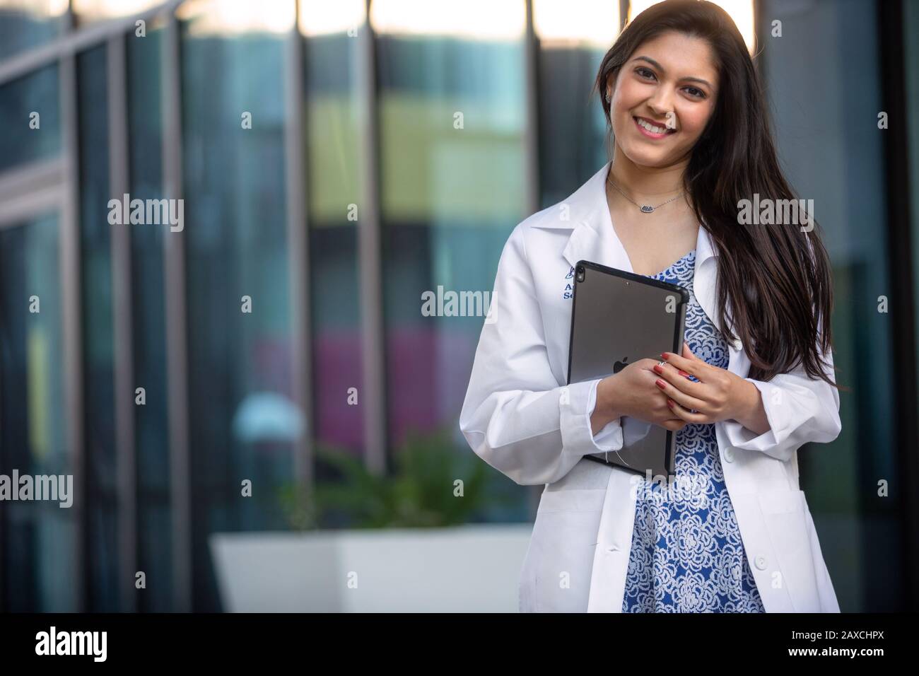 Indian hospital hi-res stock photography and images - Alamy
