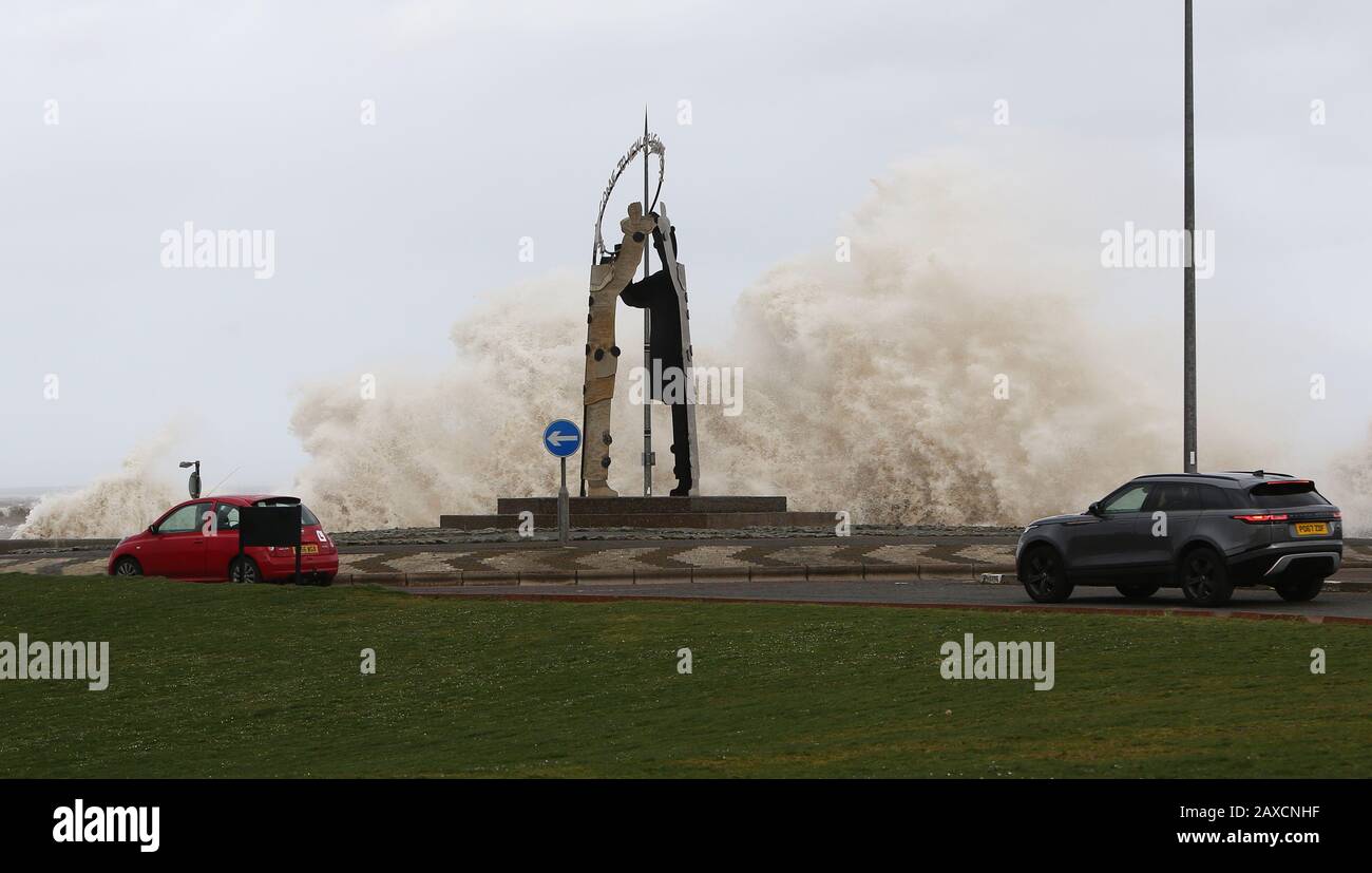 Liverpool,Uk stormy day on the river mersey as storm dennis is named ...