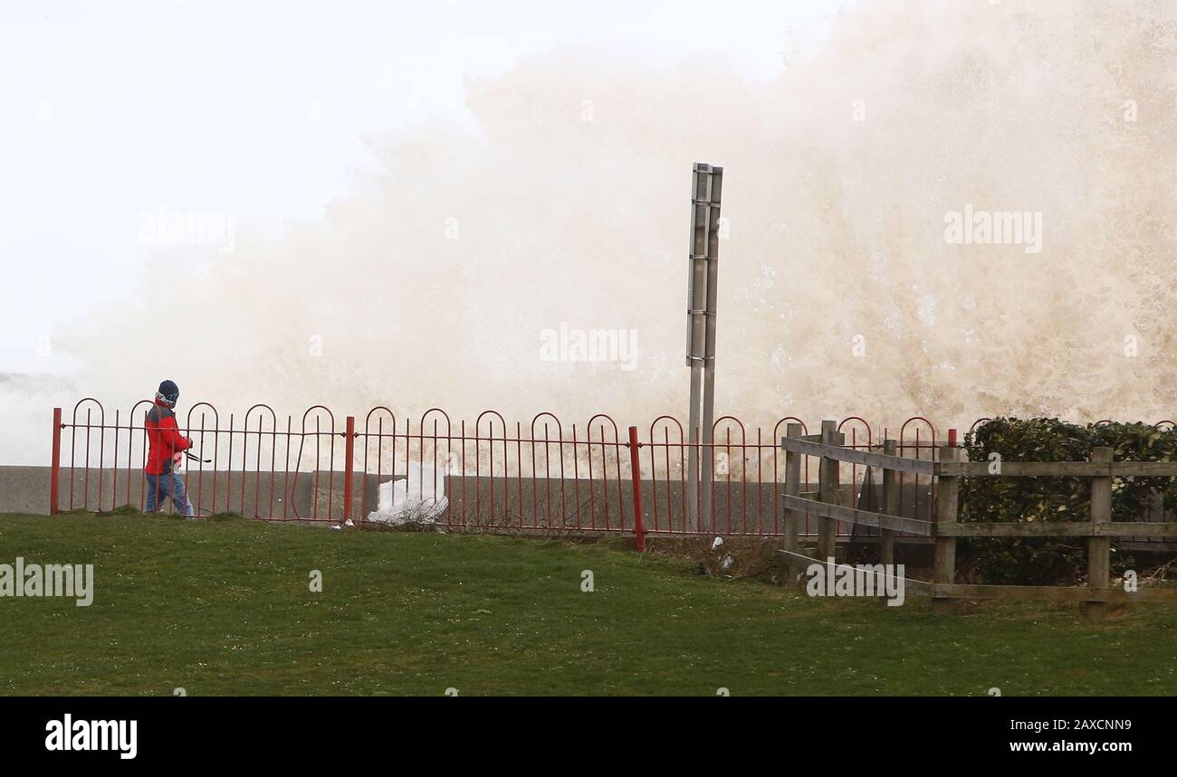 Liverpool,Uk stormy day on the river mersey as storm dennis is named ...