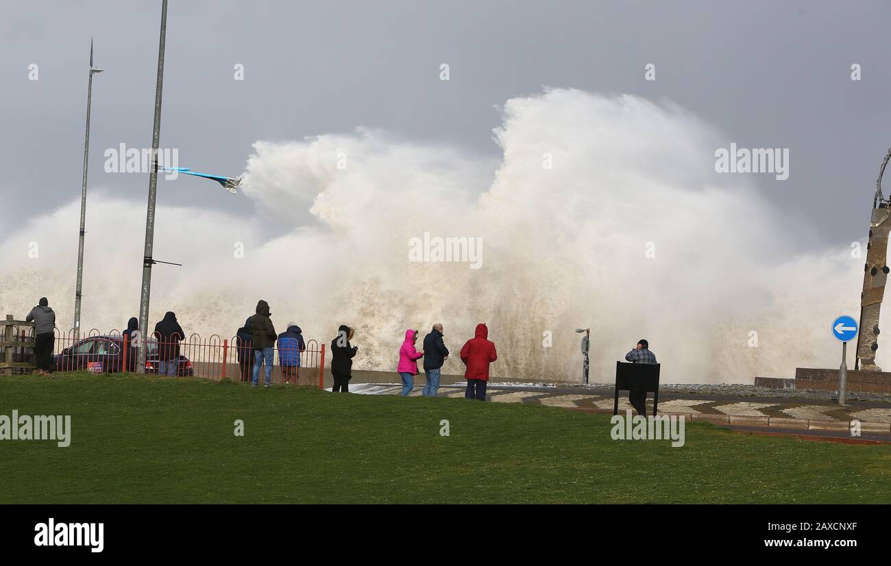 Liverpool,Uk stormy day on the river mersey as storm dennis is named ...