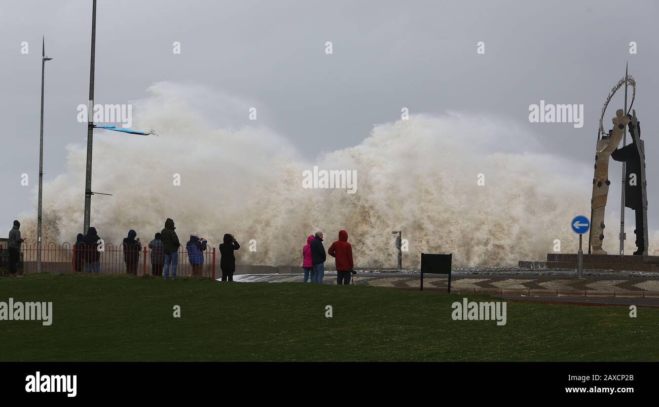 Liverpool,Uk stormy day on the river mersey as storm dennis is named ...