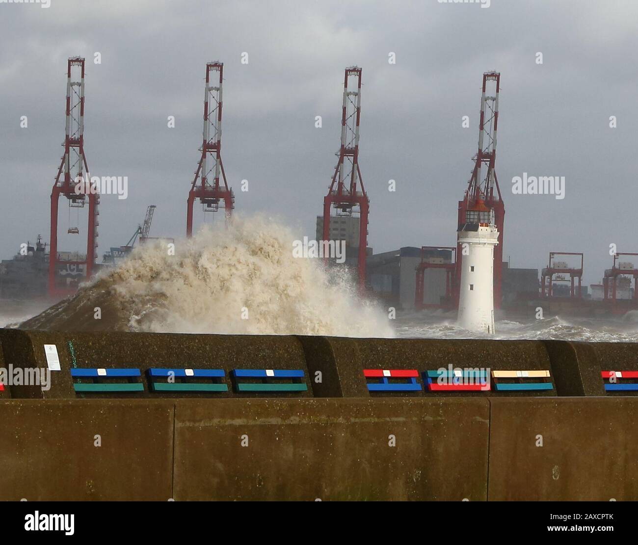 Liverpool,Uk stormy day on the river mersey as storm dennis is named ...