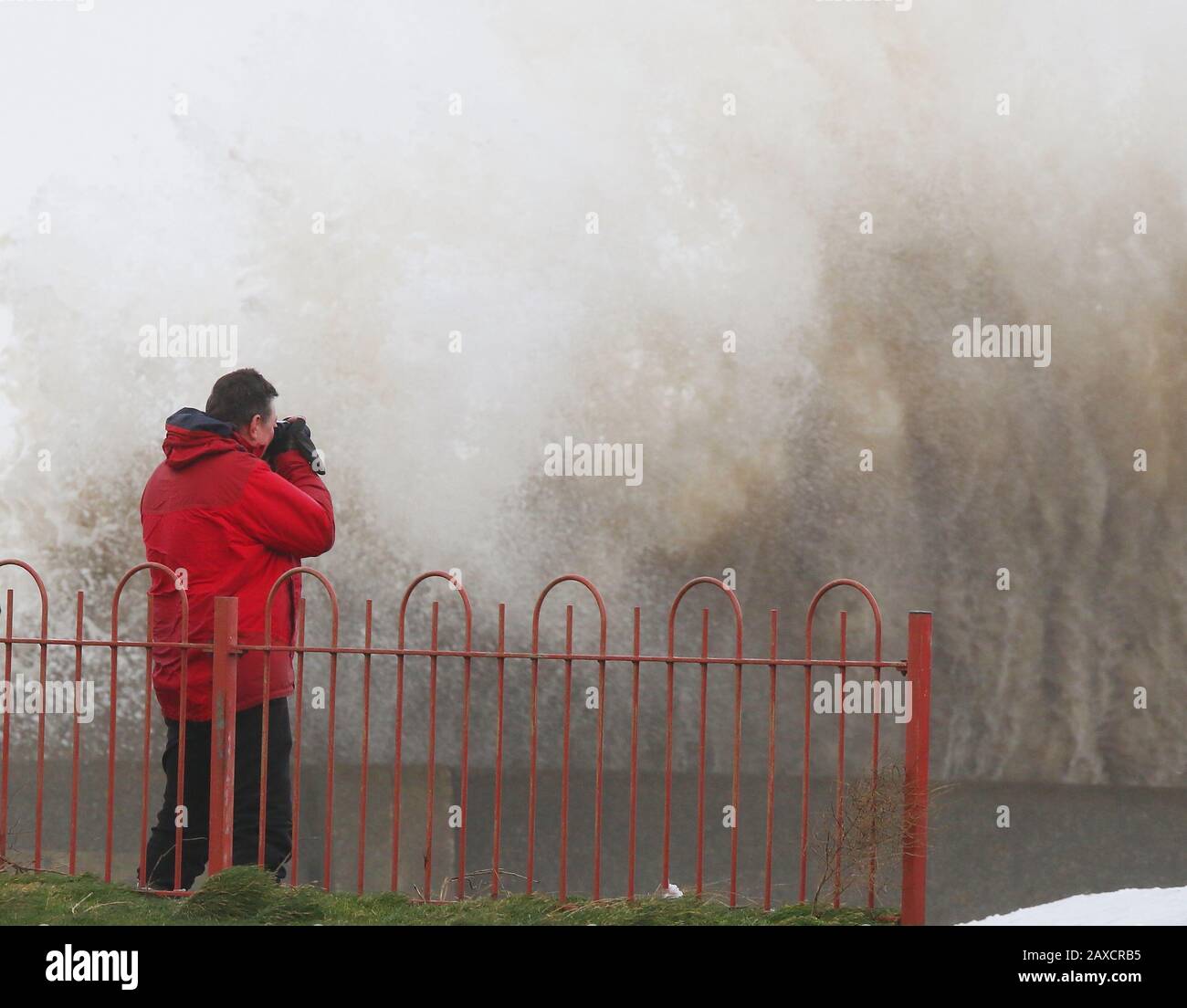 Liverpool,Uk stormy day on the river mersey as storm dennis is named ...