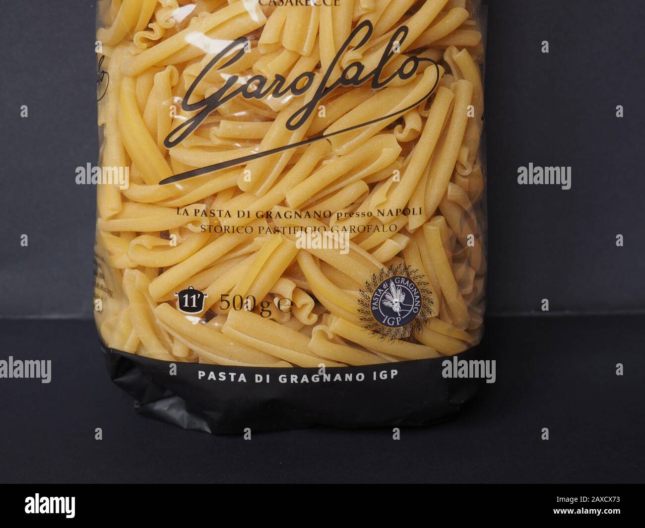 Pasta packet hi-res stock photography and images - Alamy
