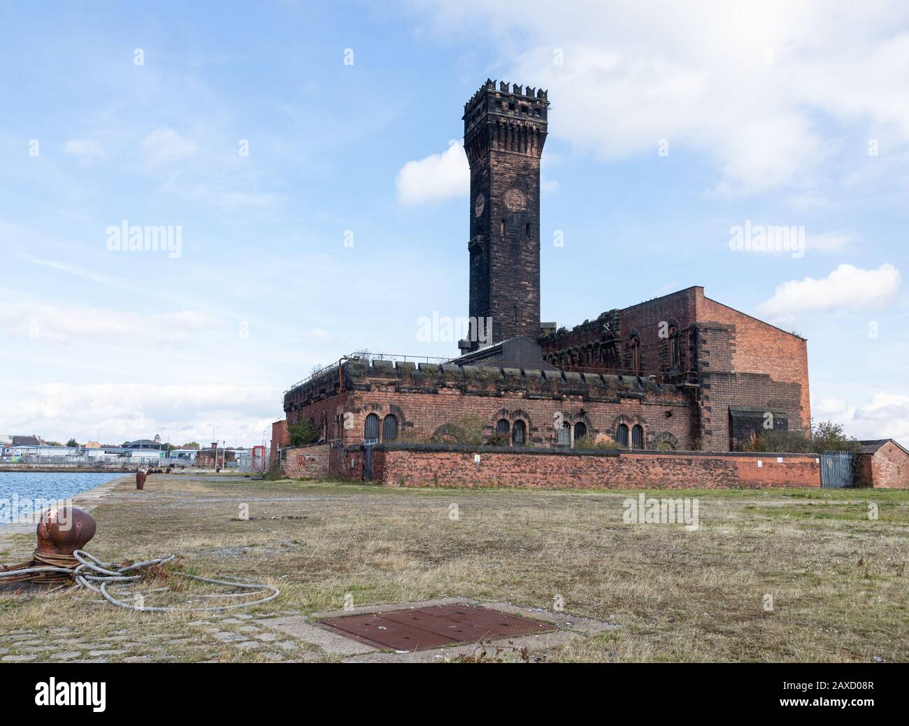 the derelict central hydraulic tower at great float birkenhead ...
