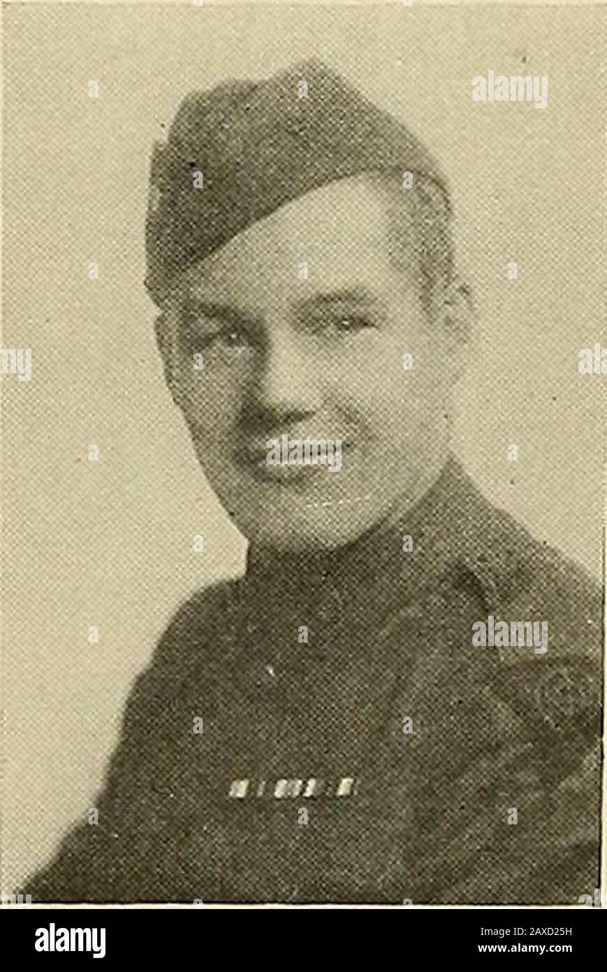 Croix de guerre with gold star hi-res stock photography and images - Alamy