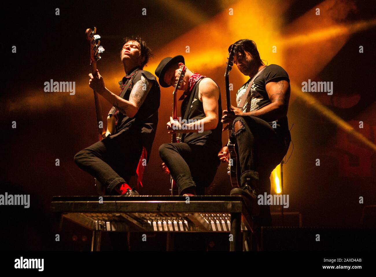 Onstagephoto hi-res stock photography and images - Alamy