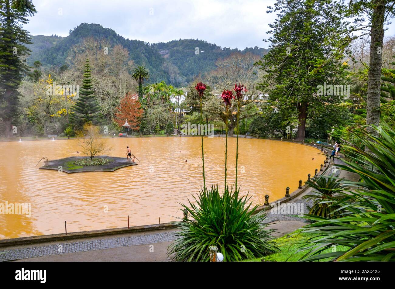 Portuguese tourist destination hi-res stock photography and images - Alamy
