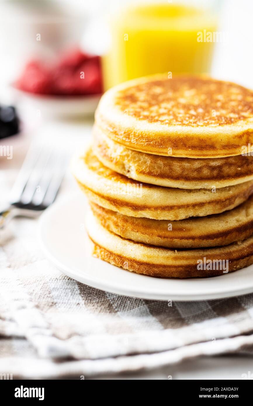 Sweet tasty american pancakes hi-res stock photography and images - Alamy