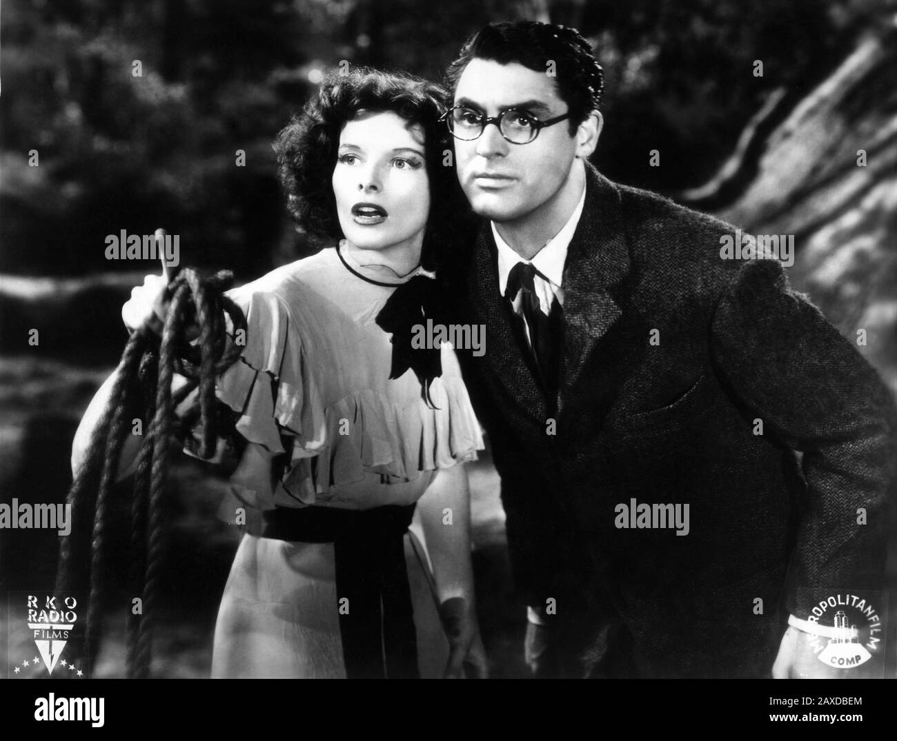 KATHARINE HEPBURN and CARY GRANT in BRINGING UP BABY 1938 director ...