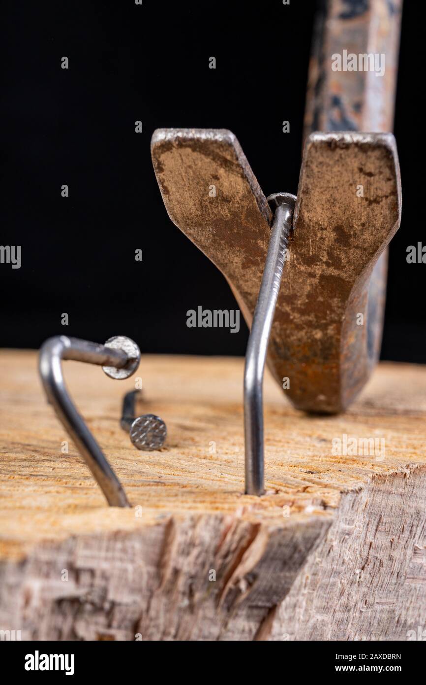 Extracting nails store