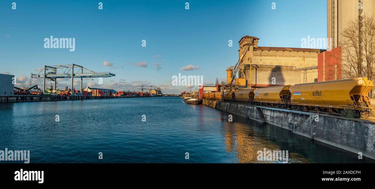 Editorial: 11th February 2020: Strasbourg, France. Cargo port of ...