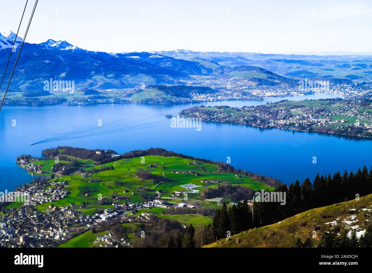 Panaramic skyline view of Weggis, Vierwaldstattersee, Lake Lucern ...