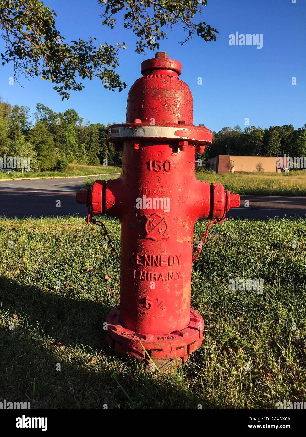 English Fire Hydrant High Resolution Stock Photography and Images - Alamy
