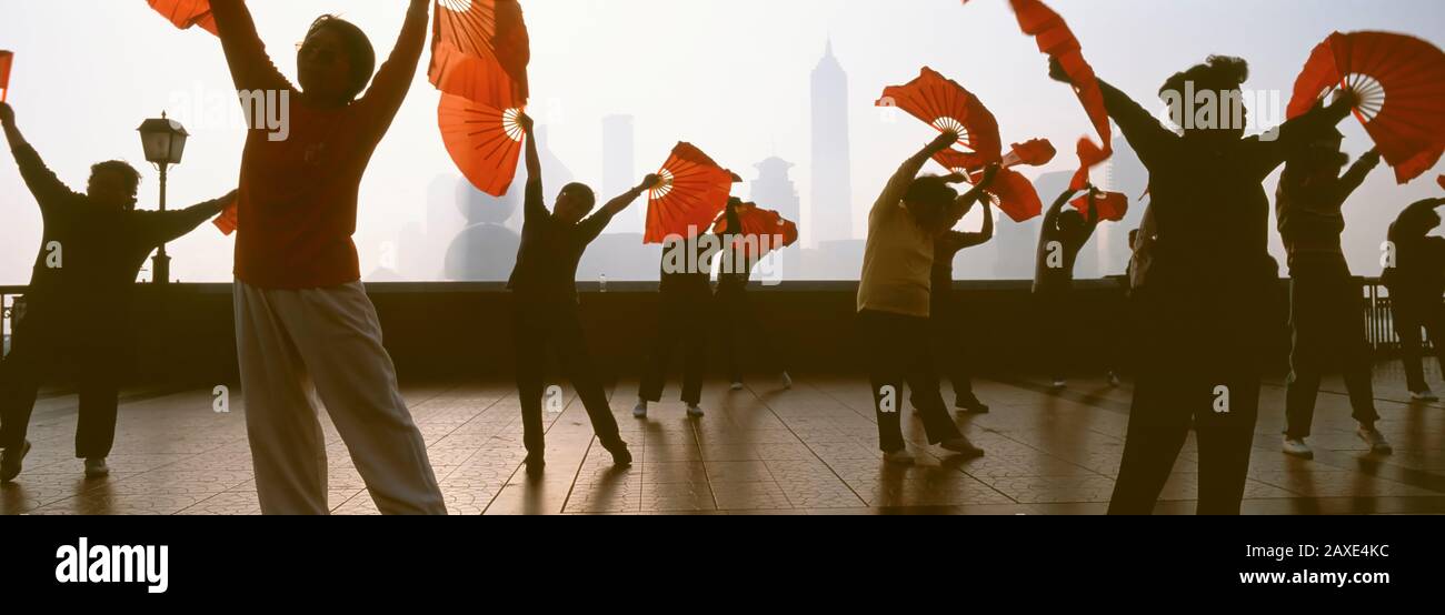 Morning Exercise, The Bund, Shanghai, China Stock Photo - Alamy