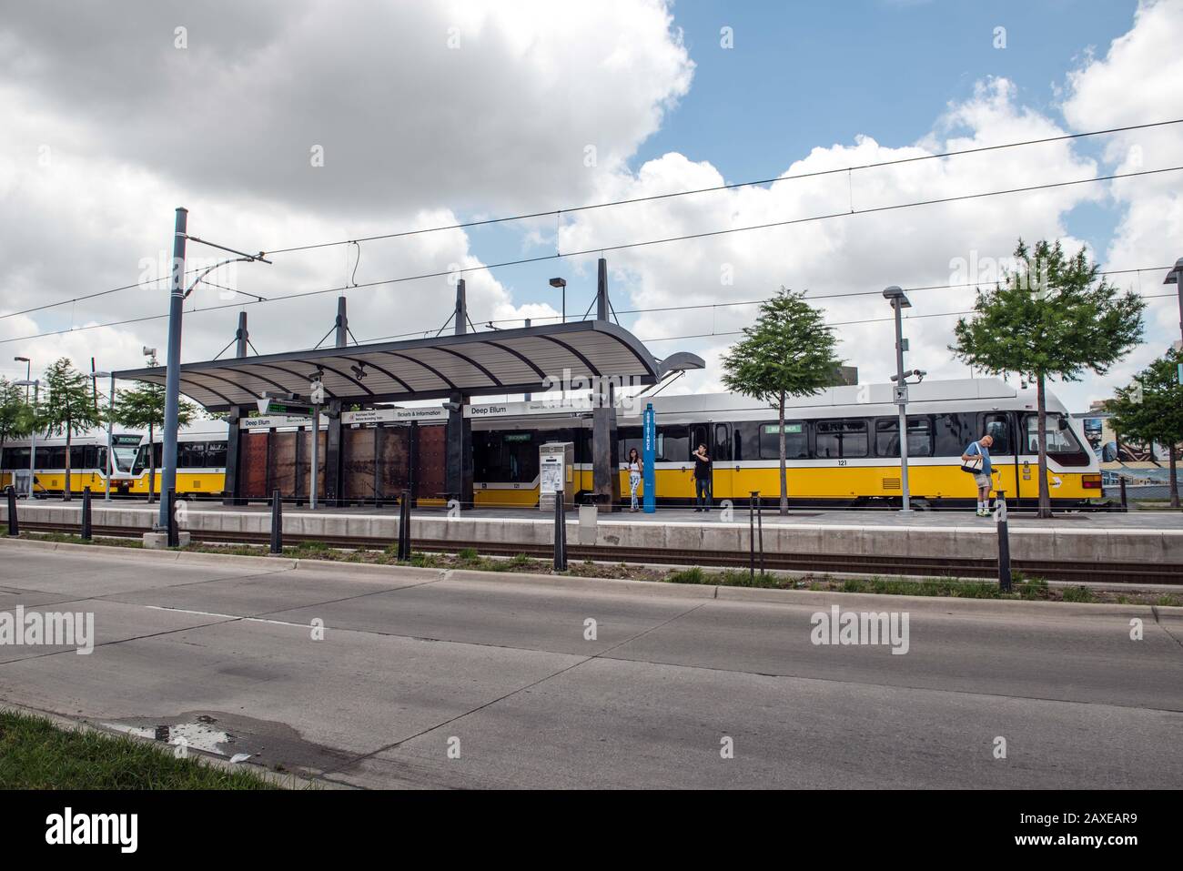 Dallas transit system hi-res stock photography and images - Alamy