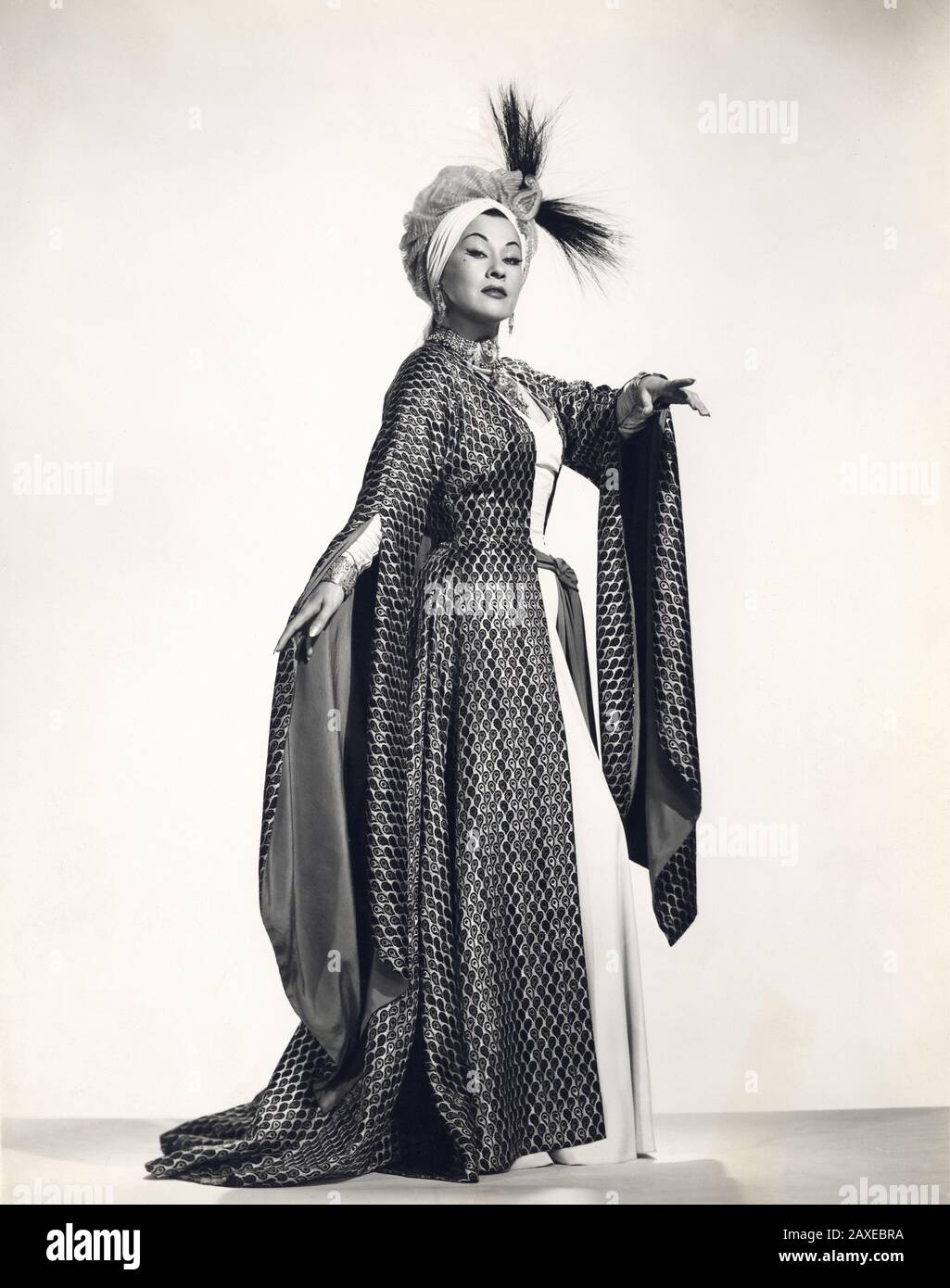 1957 , USA : The most celebrated peruvian pop and operatic singer YMA ...