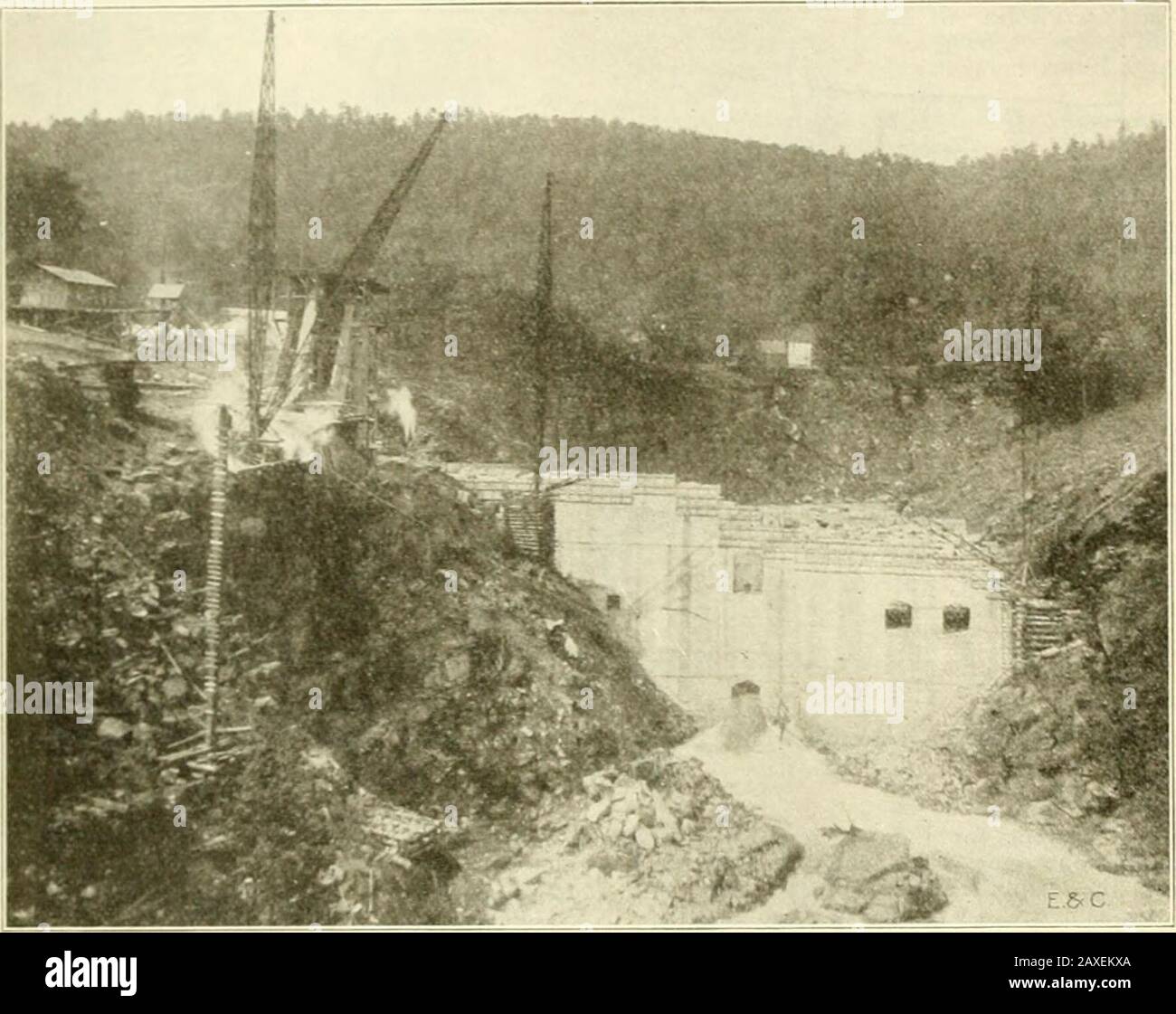 216 ton hi-res stock photography and images - Alamy