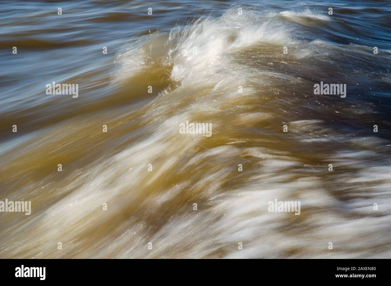 Fast moving water hi-res stock photography and images - Alamy