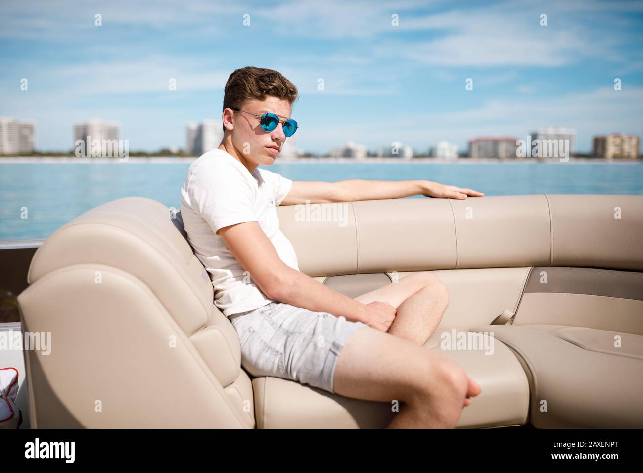 Rich boat hi-res stock photography and images - Alamy