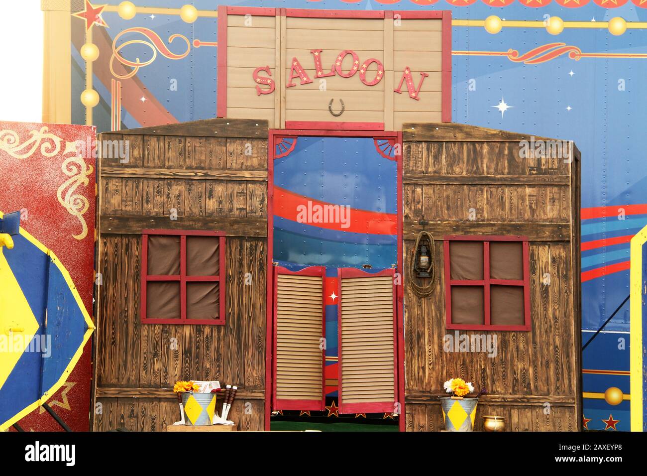 Old-fashioned traveling circus set Stock Photo - Alamy