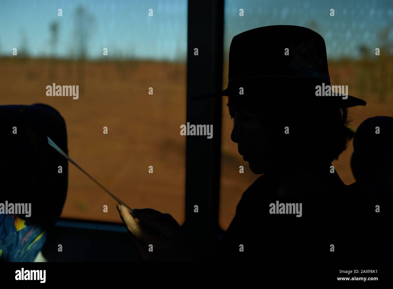 Uluru hop on hop off hi-res stock photography and images - Alamy