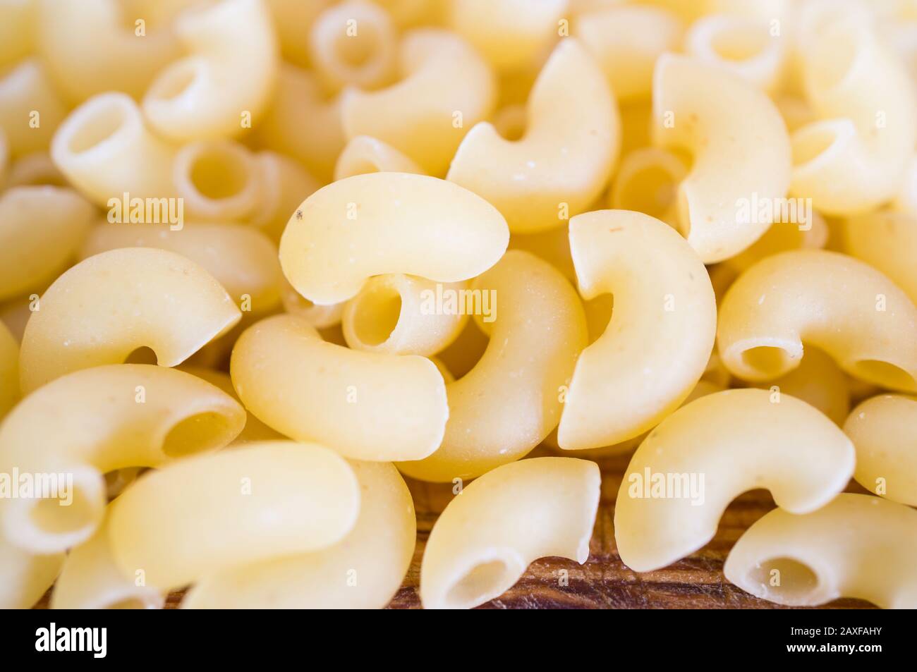 Elbow pasta hi-res stock photography and images - Alamy