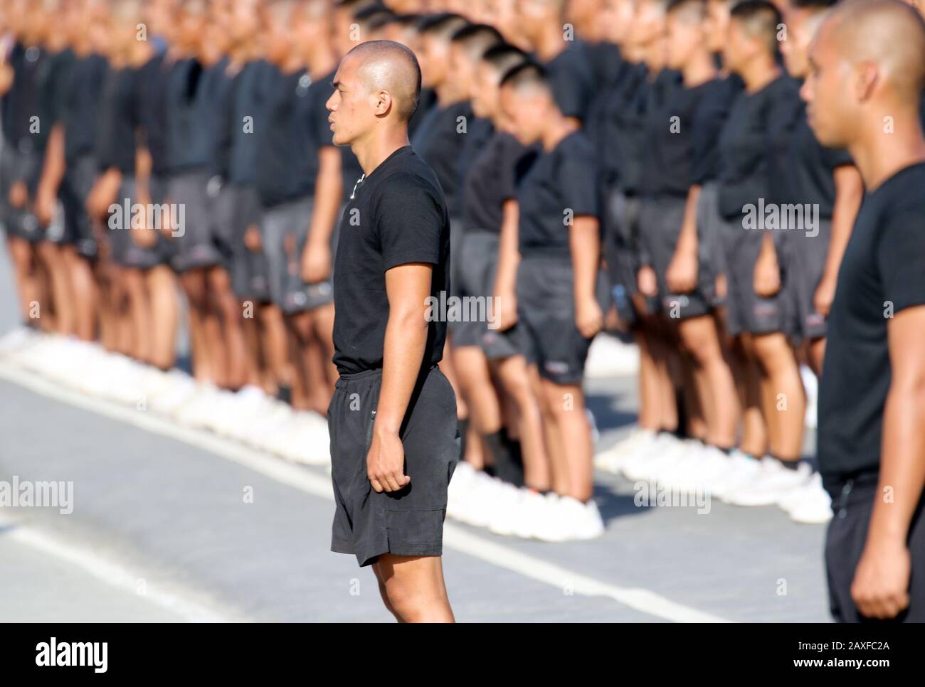 Male PNP recruits during parade rehearsal. 16 Philippine National ...