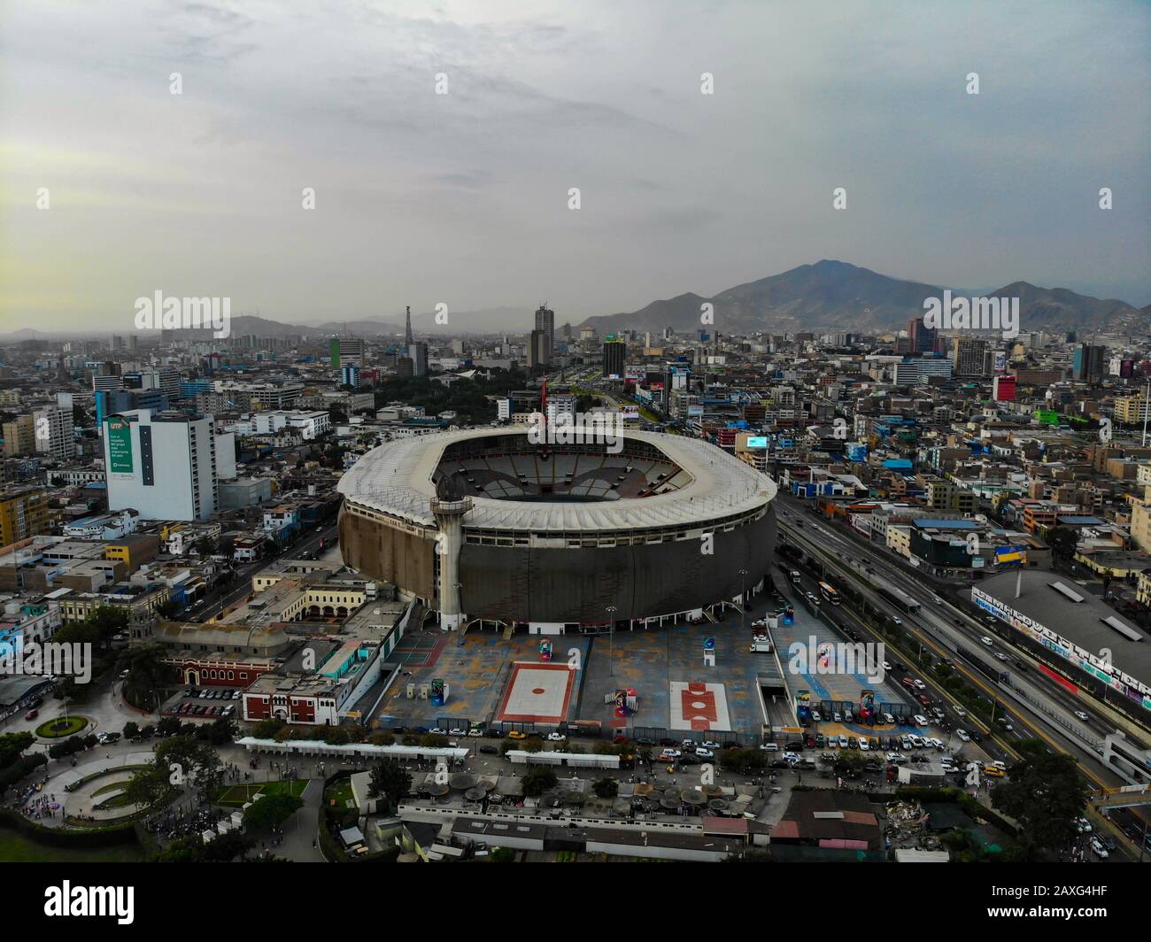 Stadium in lima hi-res stock photography and images - Alamy