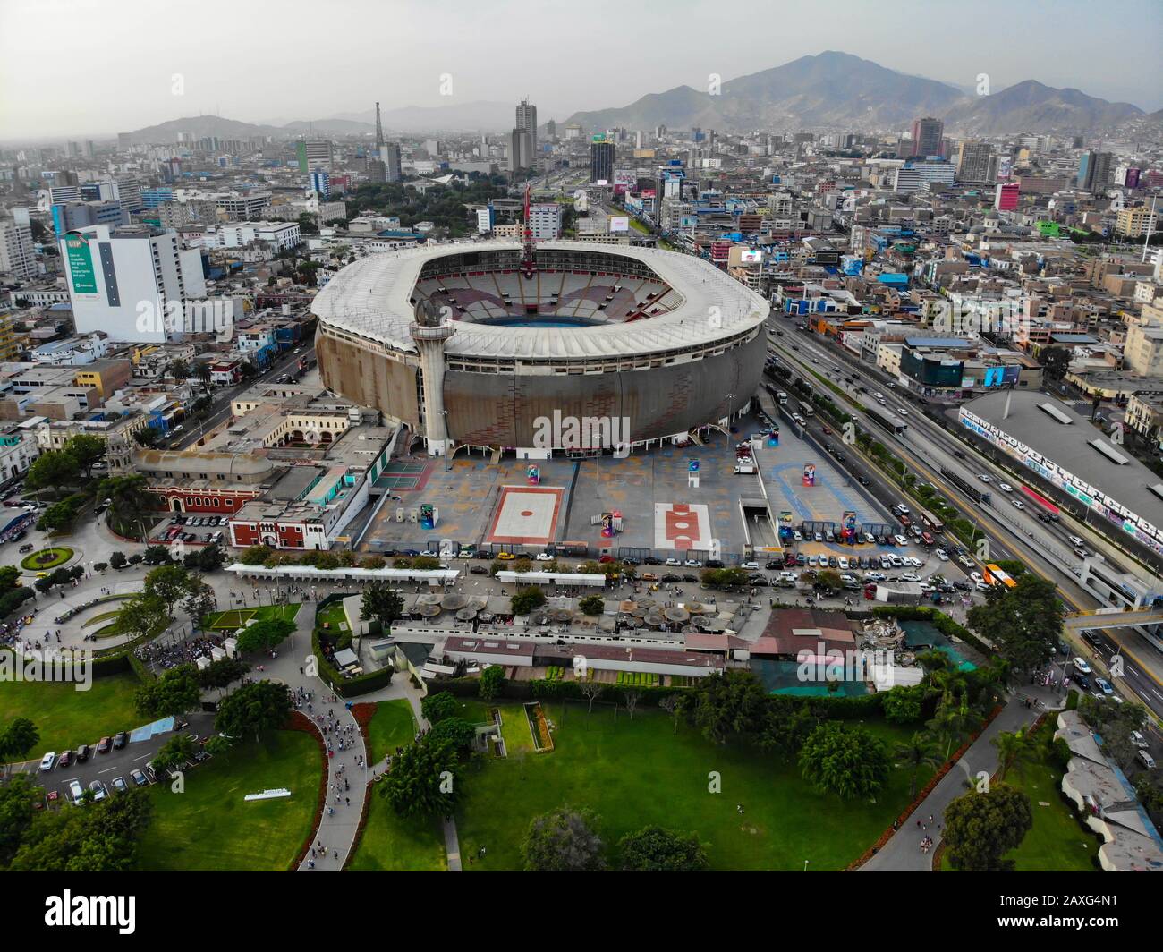 Stadium in lima hi-res stock photography and images - Alamy