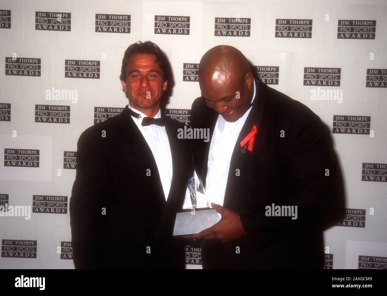 Los Angeles, California, USA 8th July 1995 Actor Tony Danza and boxer ...