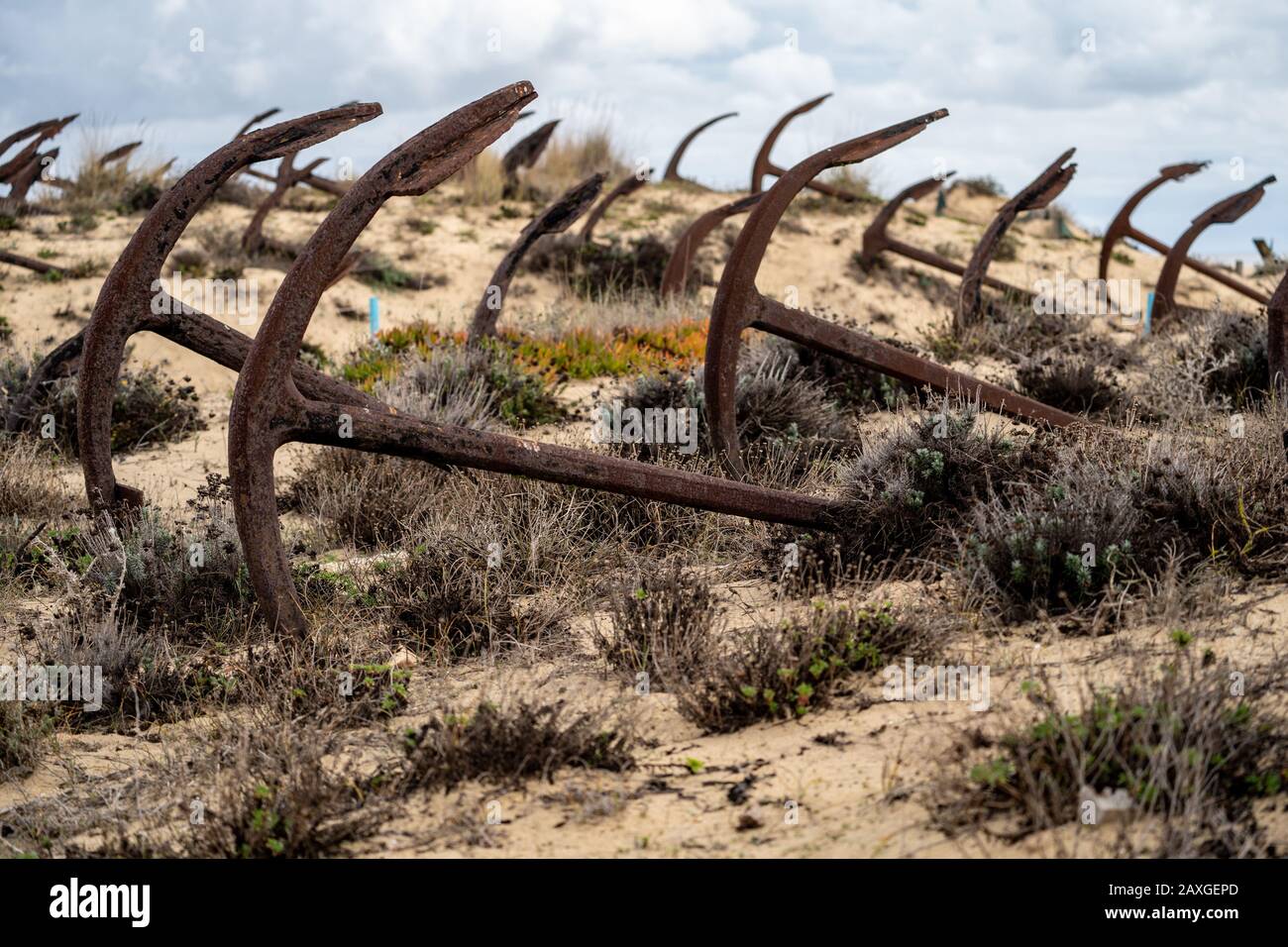 Anchor graveyard beach hi-res stock photography and images - Alamy
