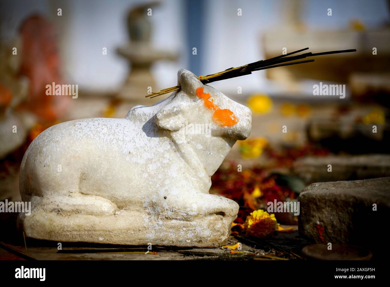 Carved effigy hi-res stock photography and images - Alamy