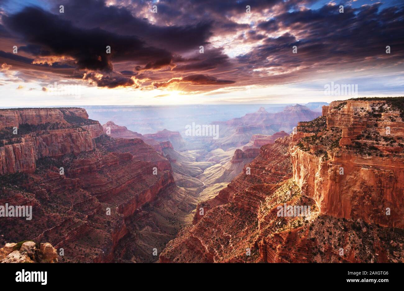 Picturesque landscapes of the Grand Canyon, Arizona, USA. Beautiful ...