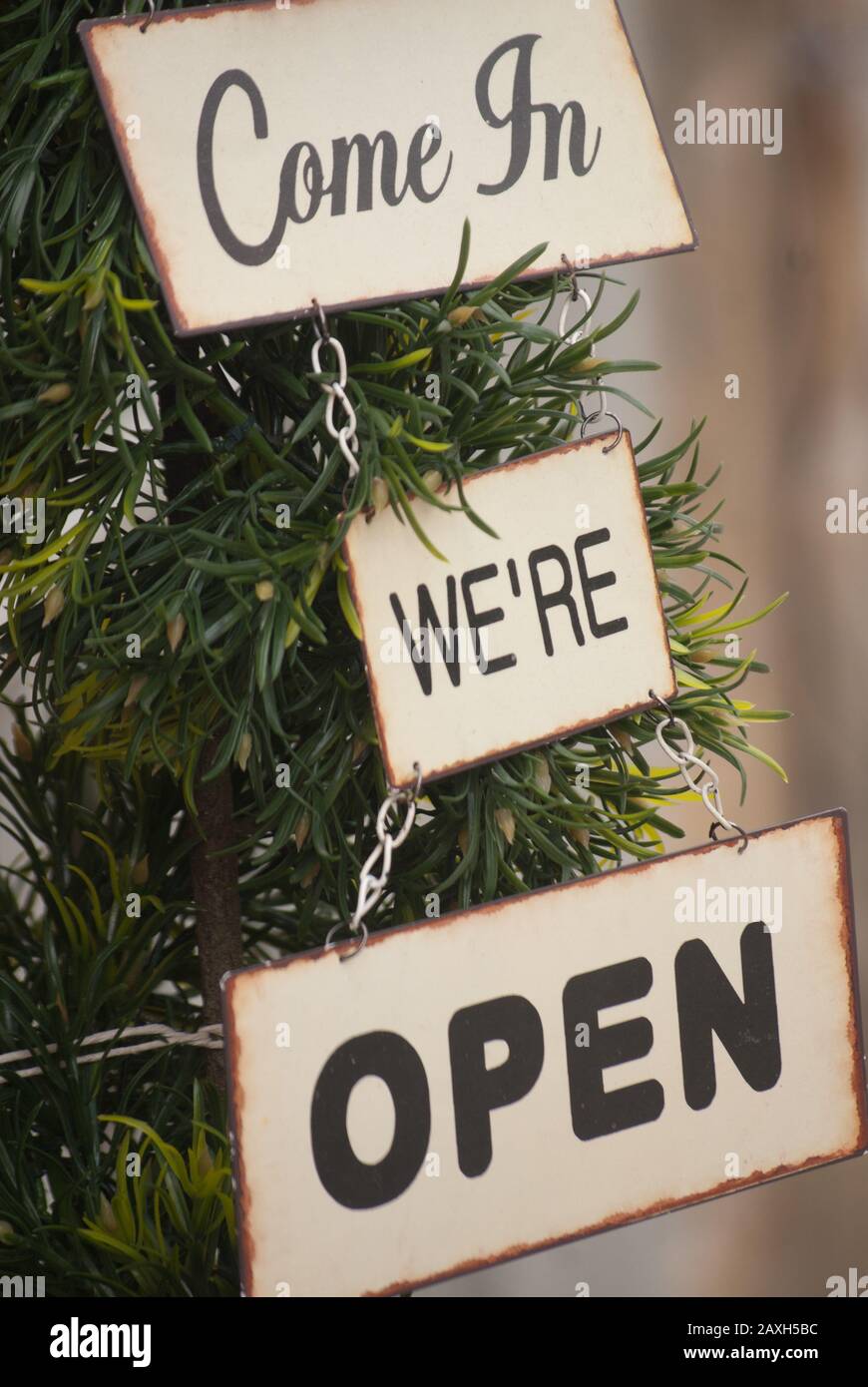 Shop open sign,Great Ayton, North Yorkshire Stock Photo - Alamy